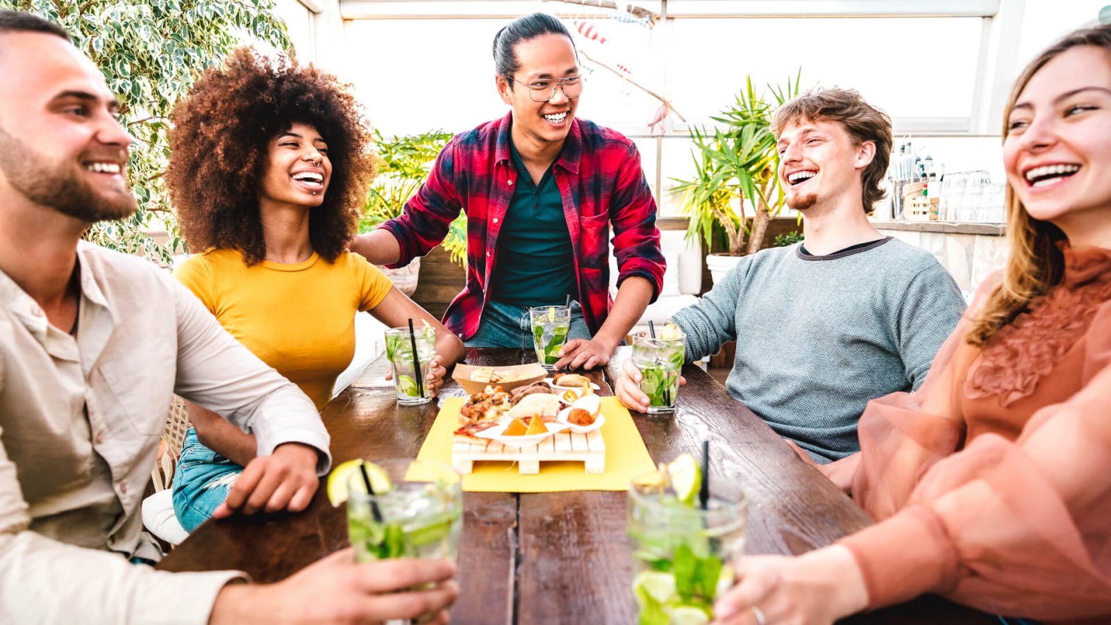 Treehouse Apartments Photo Gallery