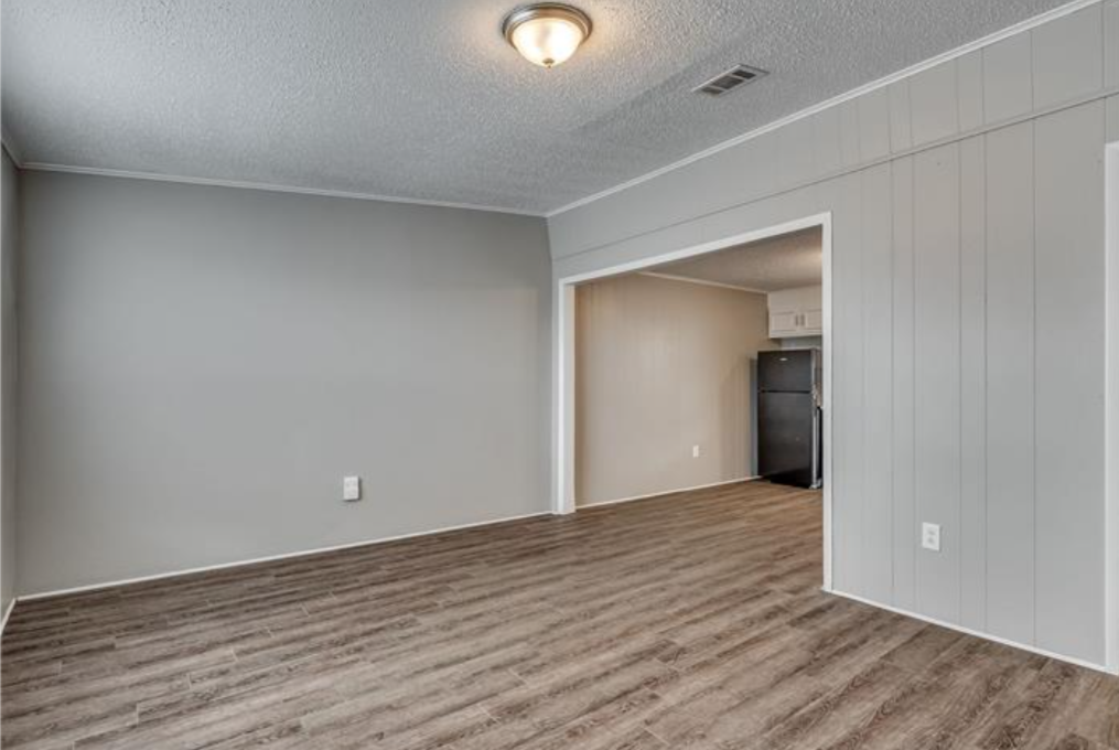 Treehouse Apartments Photo Gallery